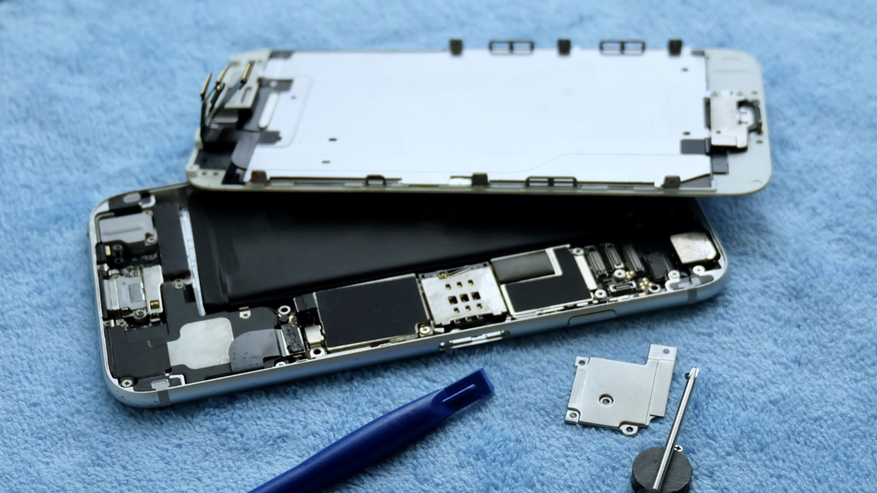 How to Effectively Recover Data from a Damaged or Broken Device